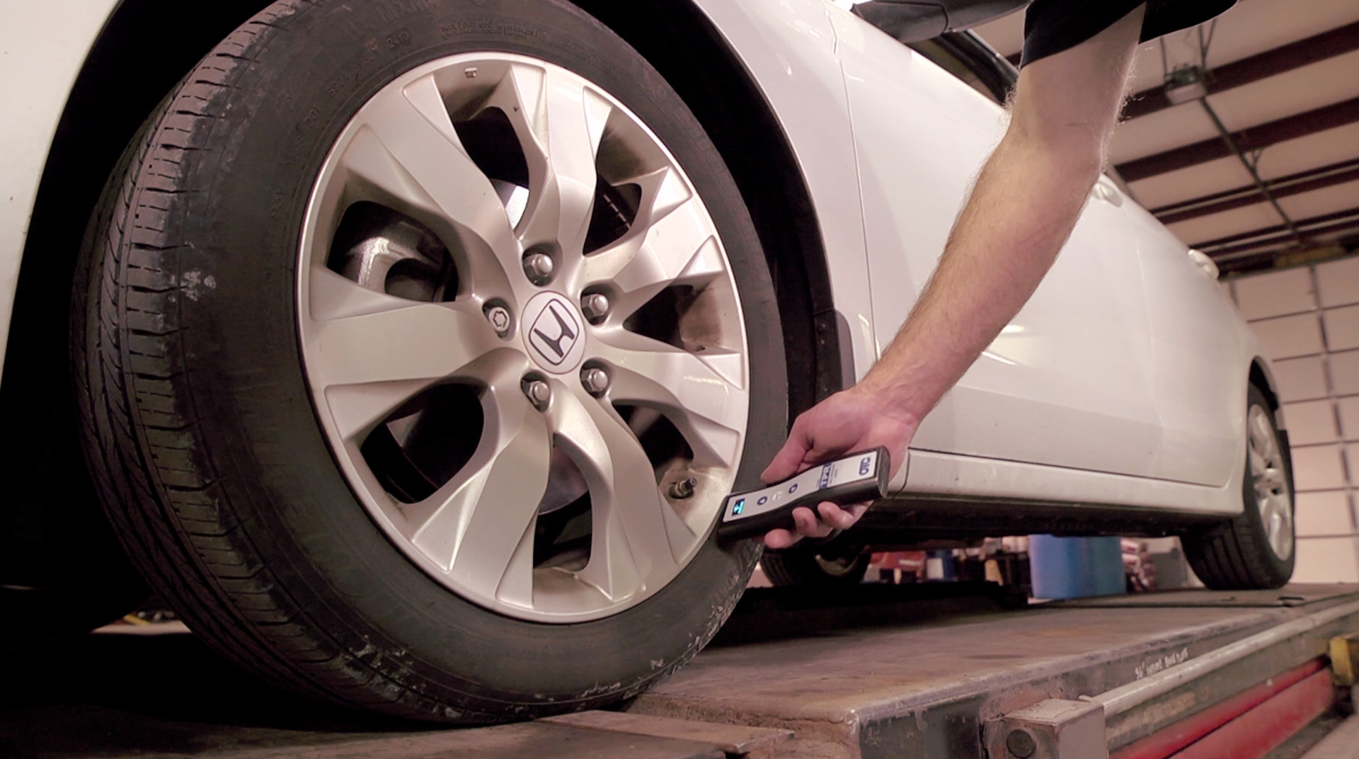 The REDI-Sensor Multi-Application TPMS sensor line up - REDI-Sensor